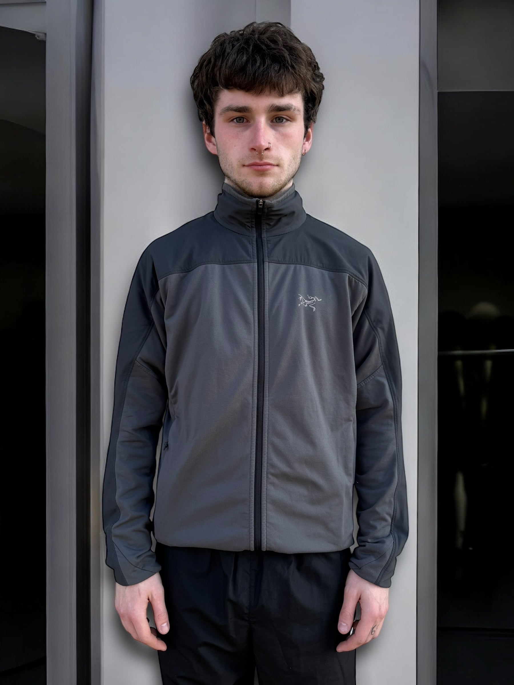 Arcteryx 2016 stradium track jacket (M) – Uppernostril